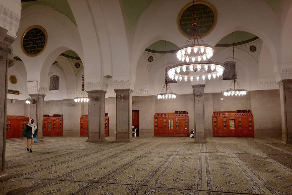 What Makes Quba Masjid So Special? History, Significance & How to Visit